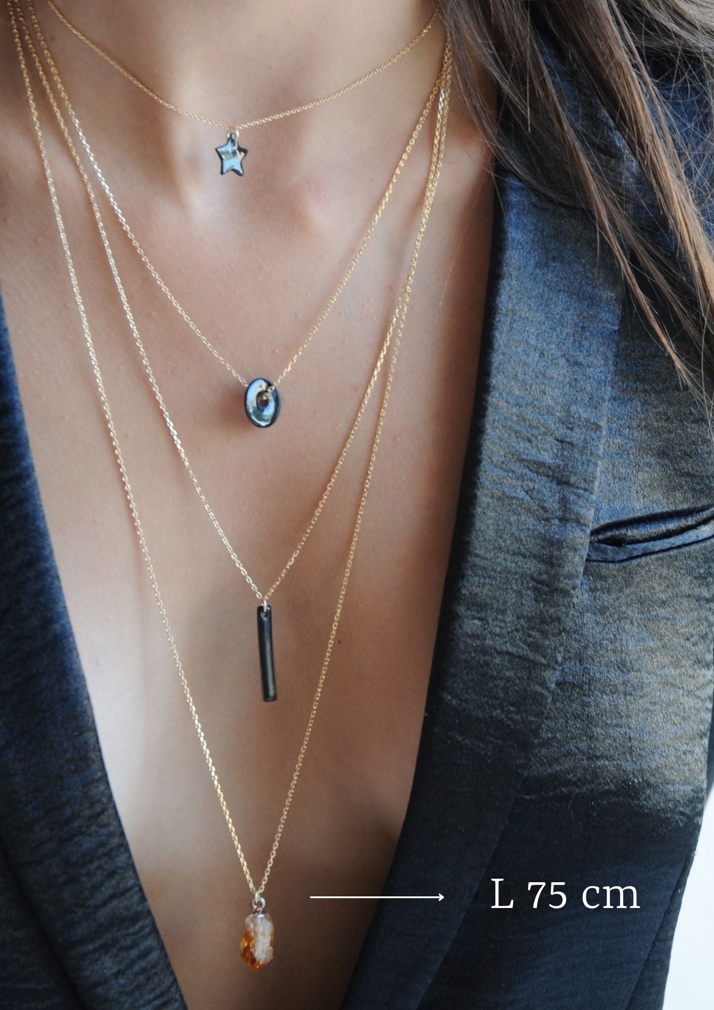 Élégance à la Française : Colliers Fabriqués en France – En Transparence